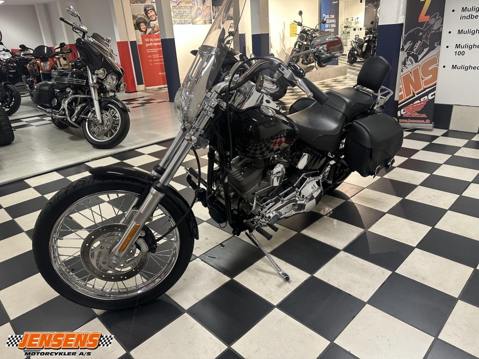 Harley-Davidson FXSTI Softail Standard
