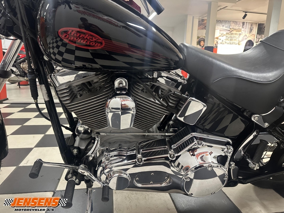 Harley-Davidson FXSTI Softail Standard